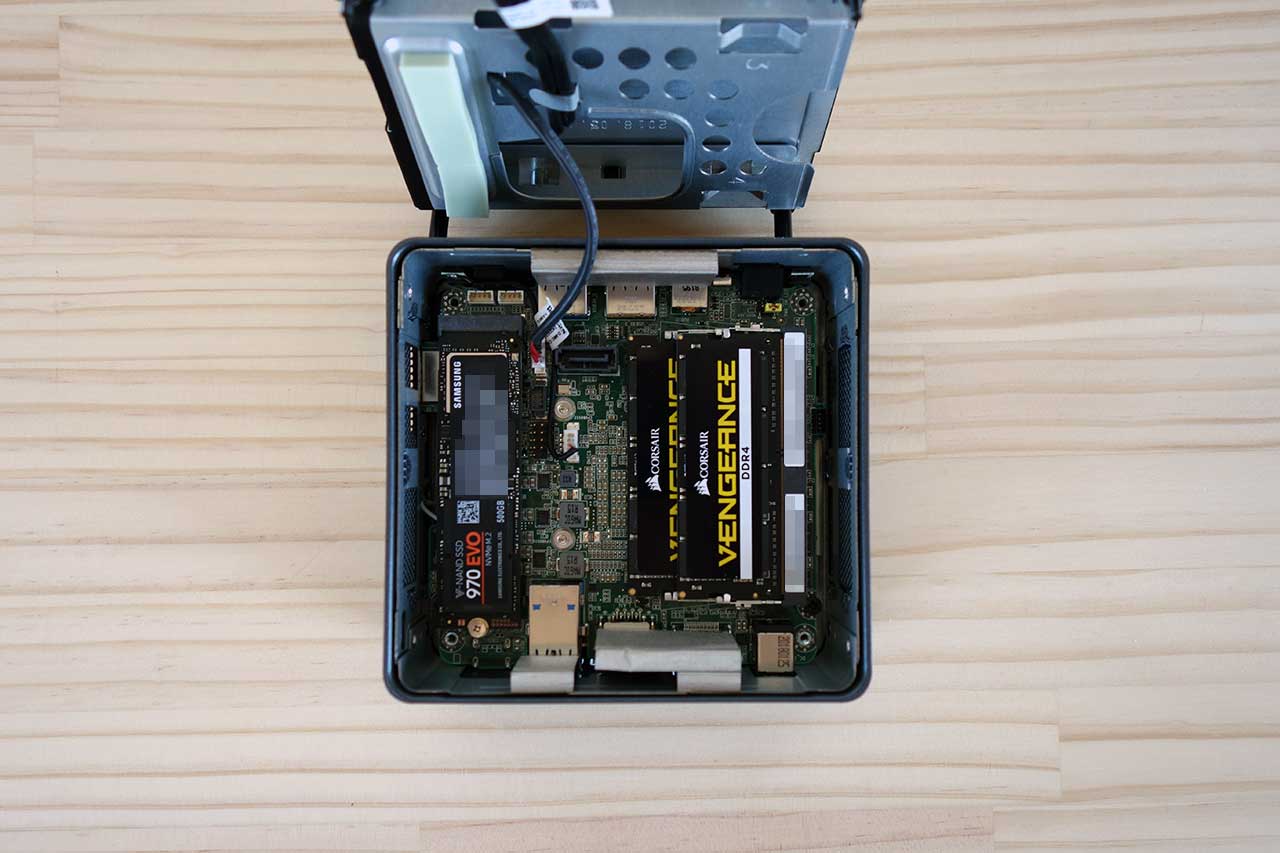 Intel NUC8i7BEH Bean Canyonを買いました ー 購入レビュー - NUC FAN