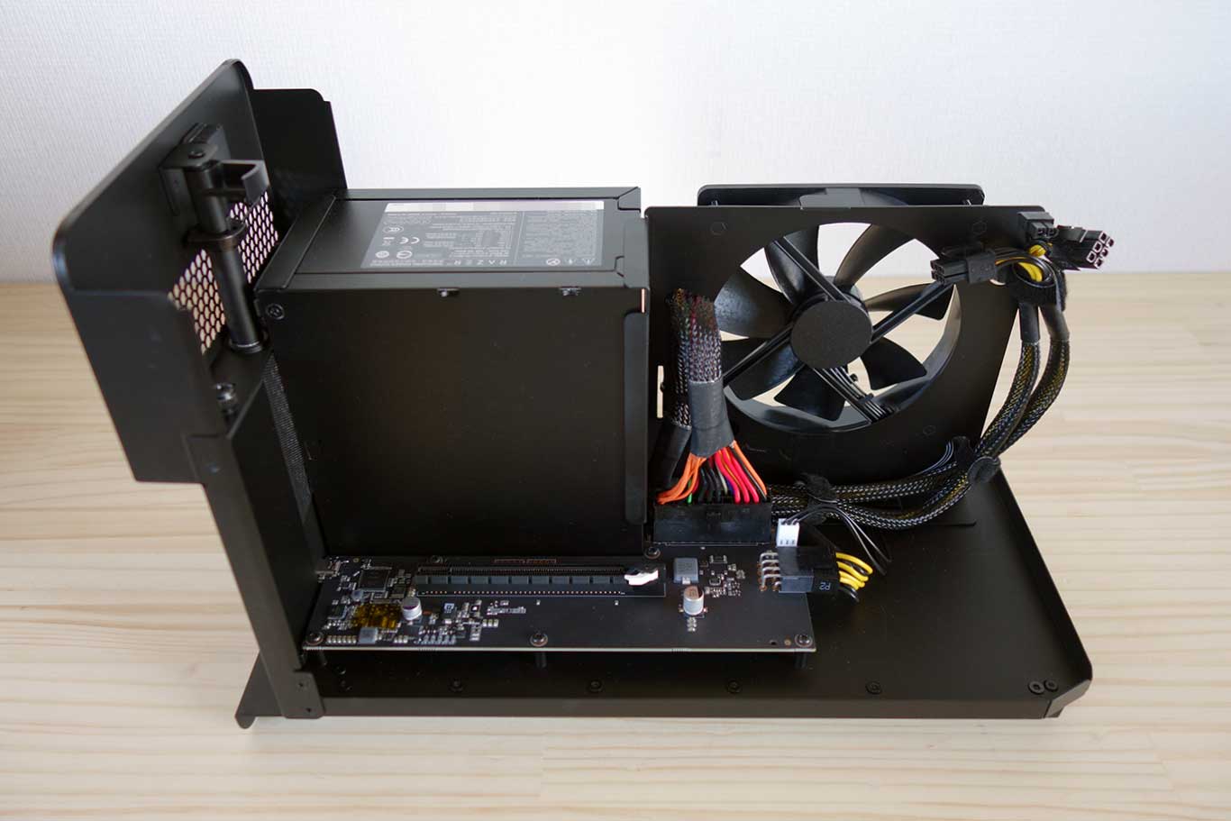 Razer Core X を買いました ー 購入レビュー - NUC FAN